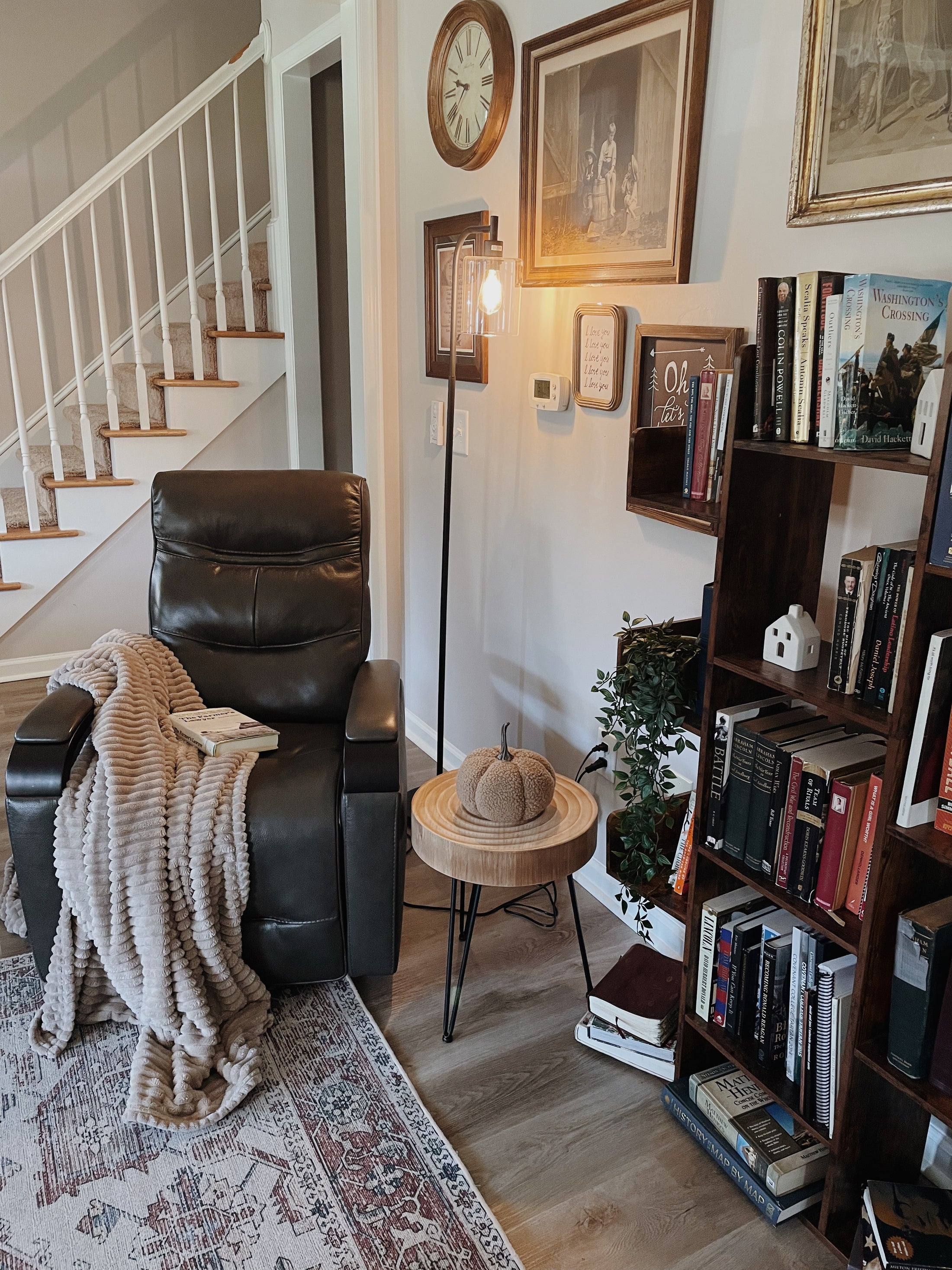 Recliner Functions 101: A Comprehensive Guide – CHITA LIVING